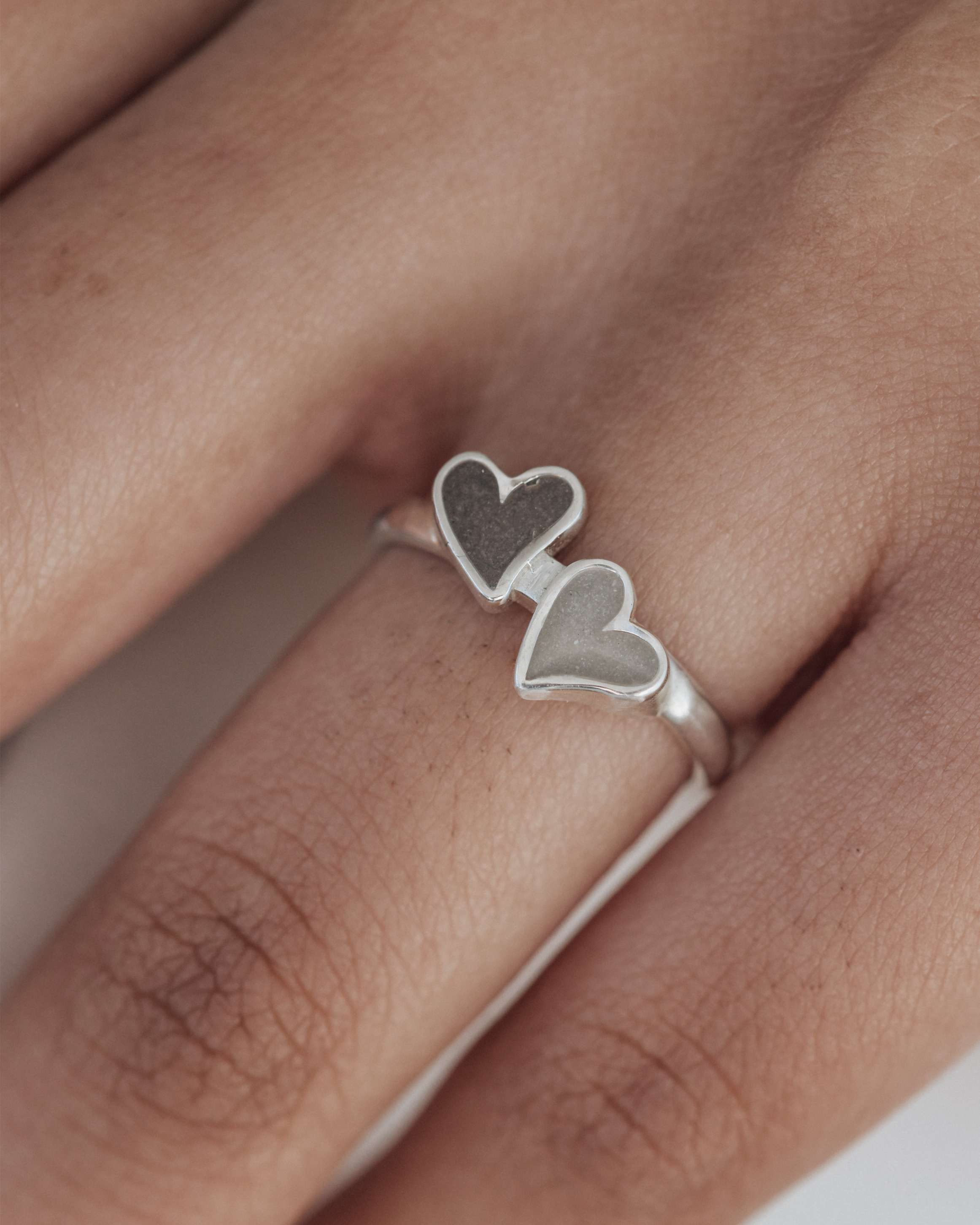 Heart cremation ring store